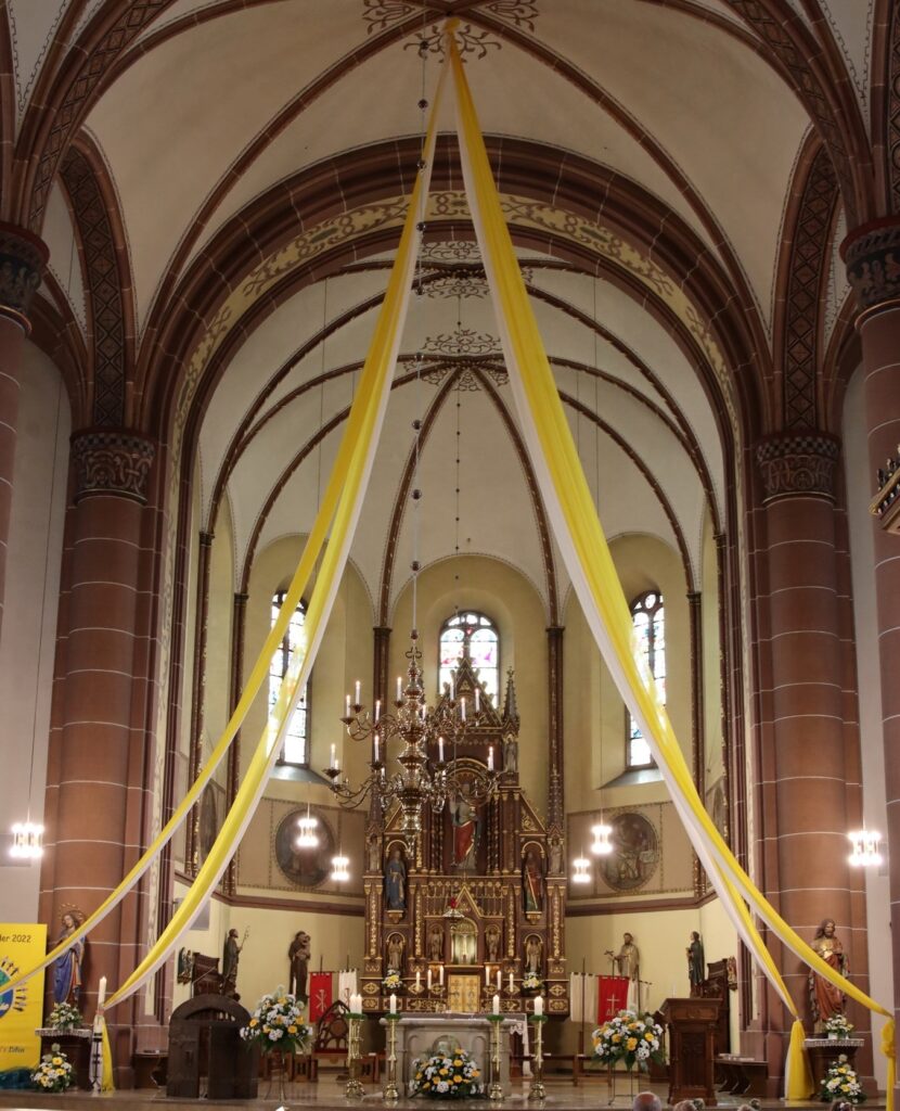 Unsere Kirche - Pastoraler Raum Medebach-Hallenberg